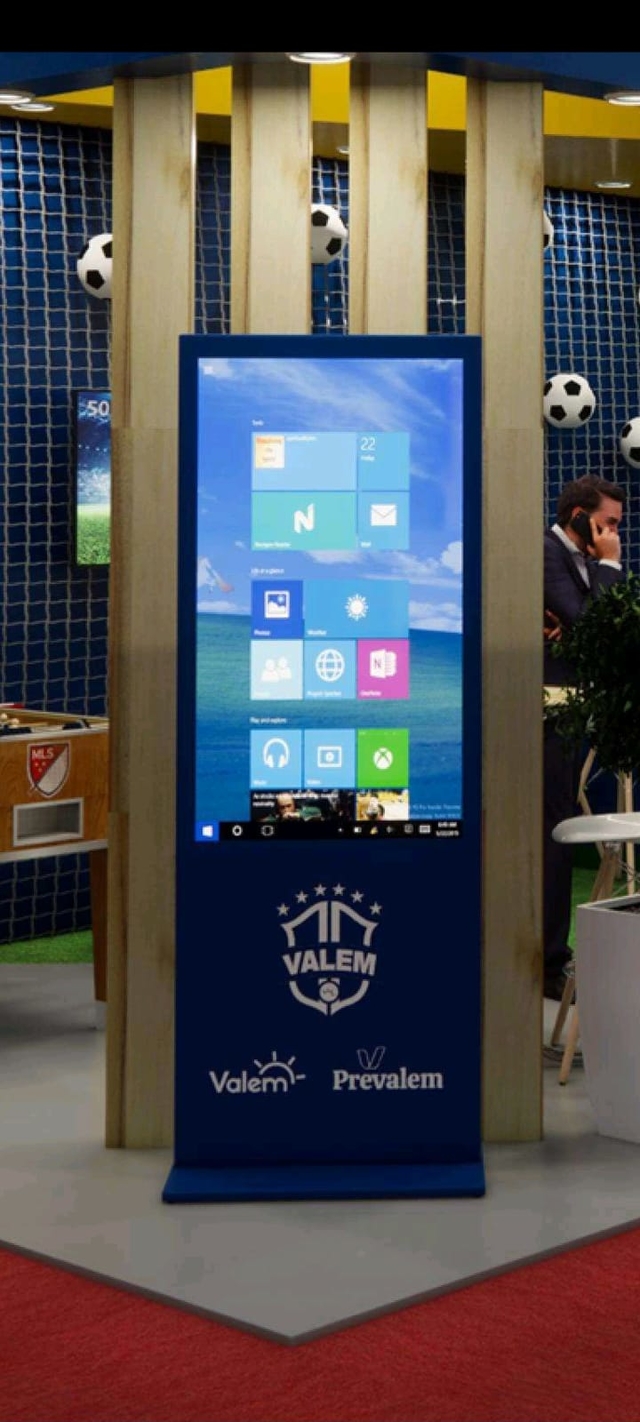 Totem Digital Touch Screen Interativo 50 polegadas Ideal para shoppin